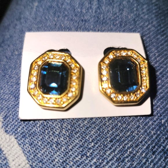 Swarovski | Jewelry | Vintage Signed Sal By Swarovski Earrings Clip On ...